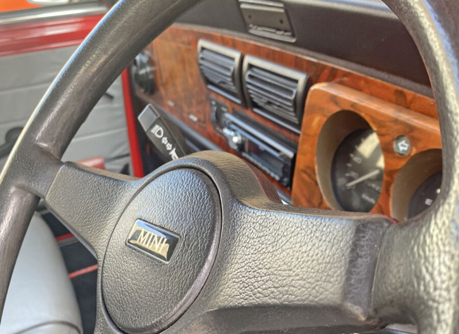 1996 Mini Kensington in Red and White For Sale | Mini Sport Blog Mini Sport